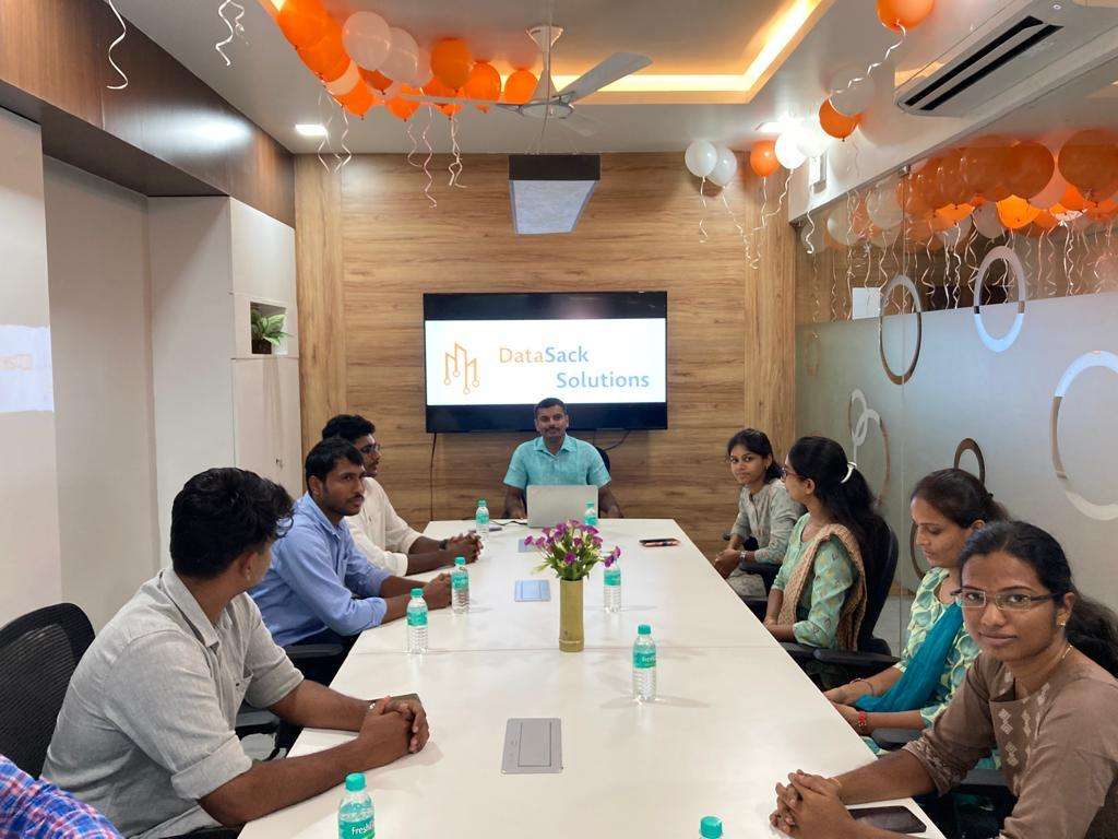 About Us – DataSack Solutions